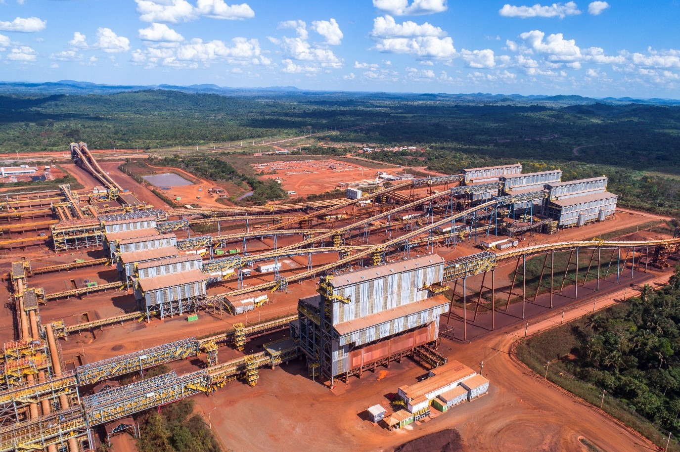 Na cidade do maior projeto de minério do mundo, royalties são ...